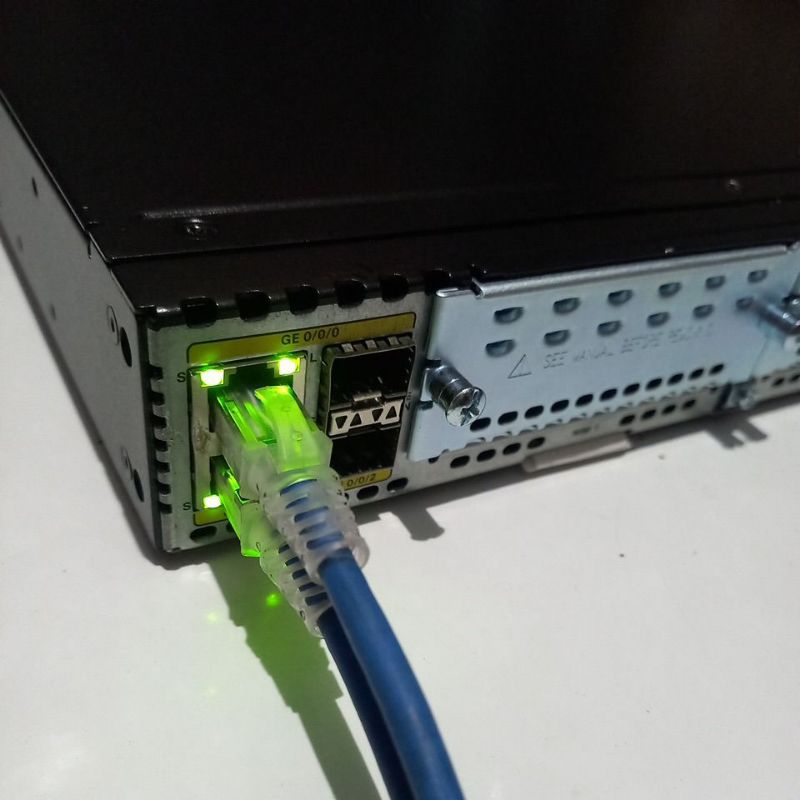 Jual Cisco 4300 Series 4331 Router ISR4331/K9 | Shopee Indonesia