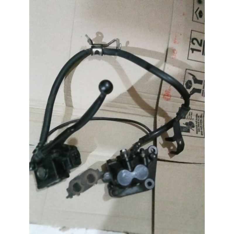 Jual kaliper set master rem R15 v3 original fungsi normal | Shopee ...