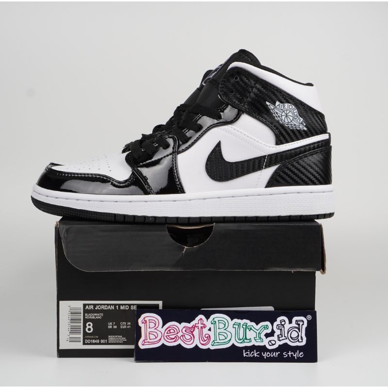 Jual Sepatu Nike Air Jordan 1 Mid All Star Carbon Black White Hitam ...
