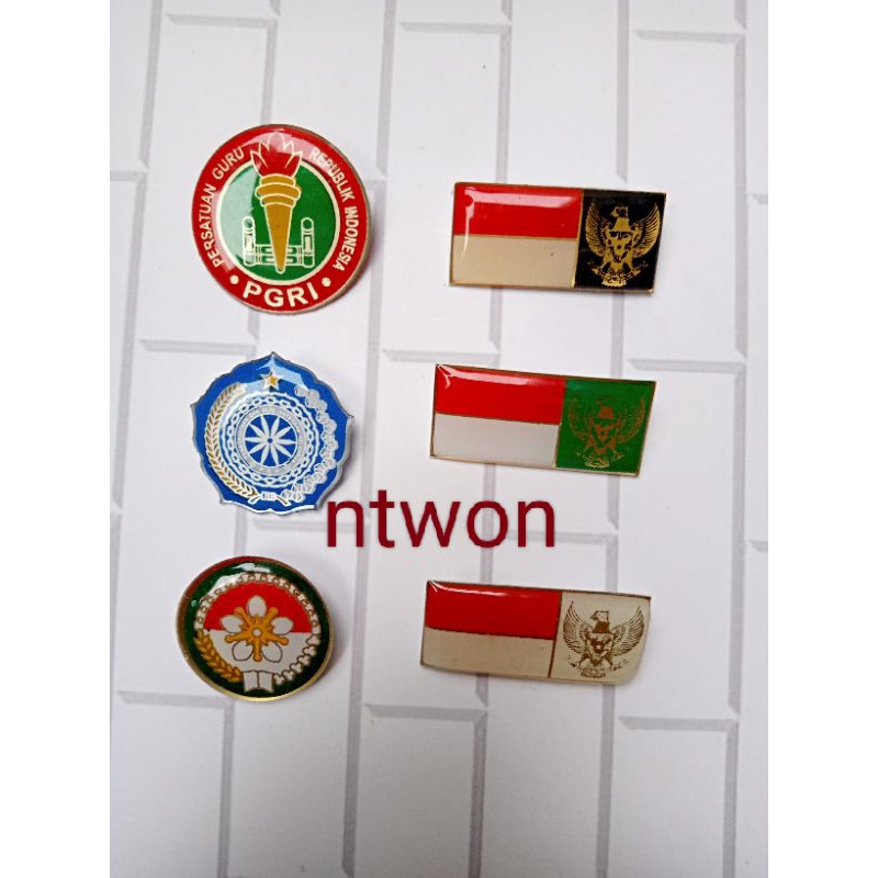Jual Pin PGRI / Lencana PGRI / Bros PGRI | Shopee Indonesia