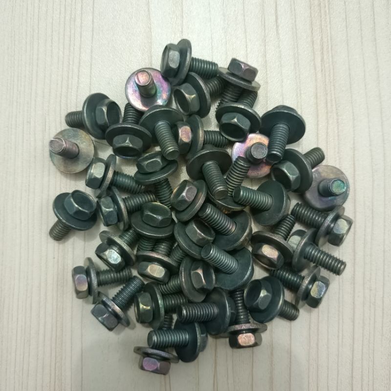 Jual baut dek Mio / baut injakan kaki baut bordes Mio hijau | Shopee ...