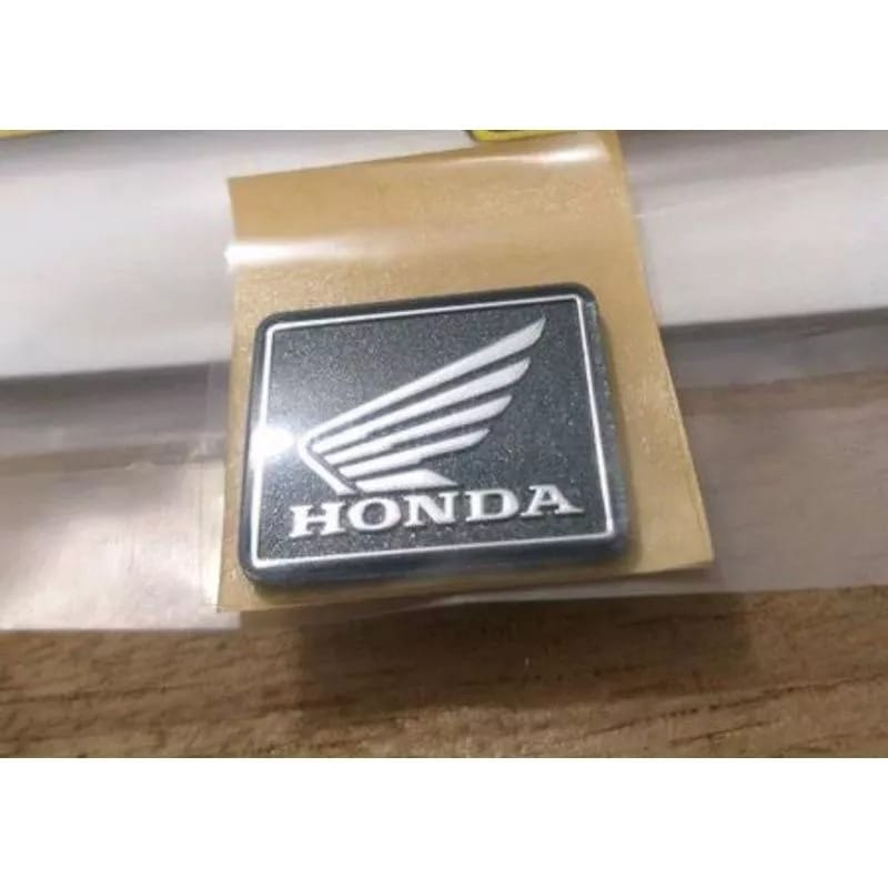 Jual Emblem Logo Sayap Honda Dasboar Spedo Stang Universal Untuk Smua ...