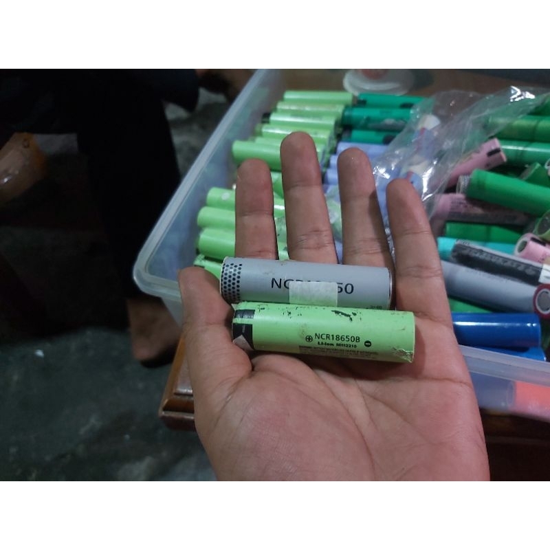 Jual batre baterai 18650 merek NCR real kapasitas 1000-3000 mAh ...
