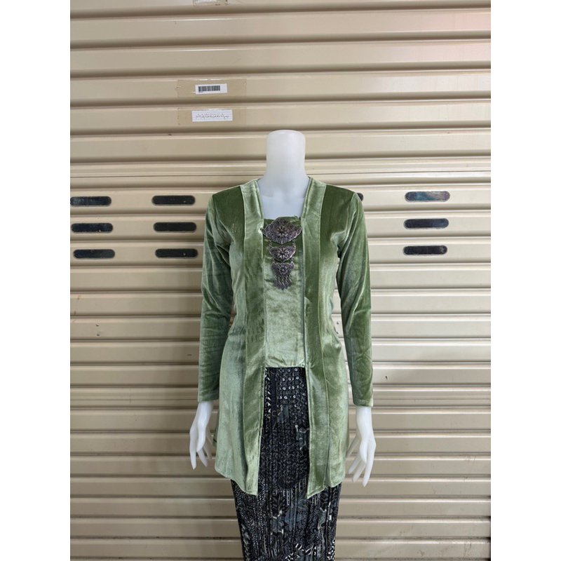 Jual SET KEBAYA KUTU BARU BLUDRU SAGE / KEBAYA PREMIUM MURAH BLUDRU / ATASAN KEBAYA KUTU BARU ...