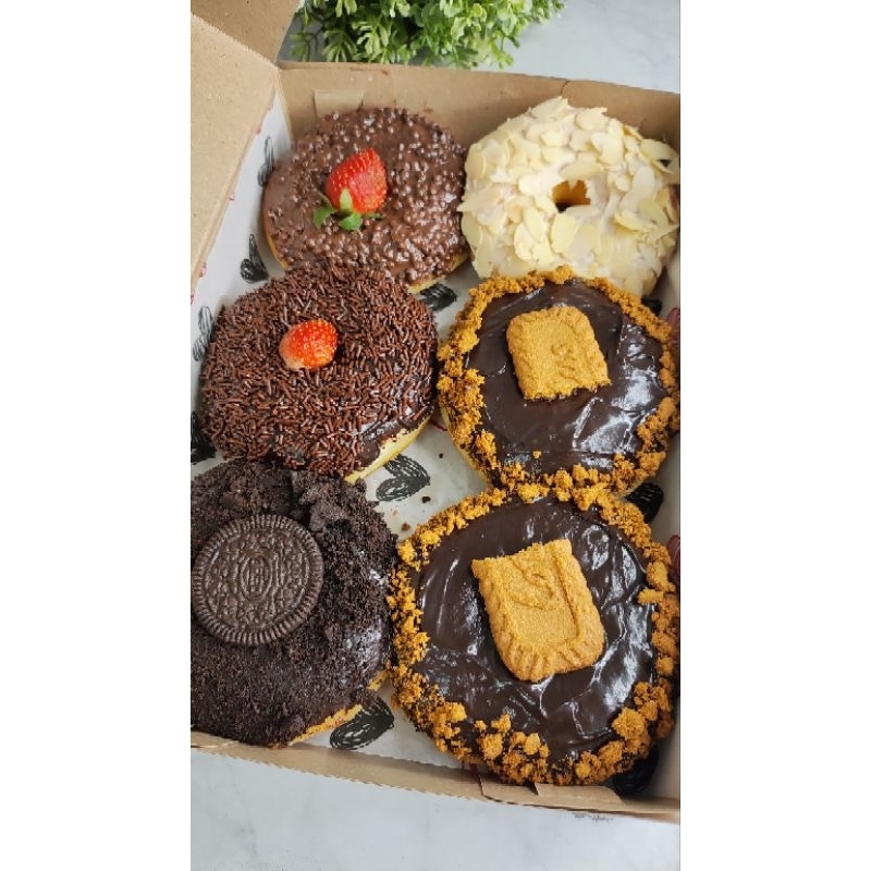 Jual Donat Biasa Topping Ukuran Besar Per 1 buah | Shopee Indonesia