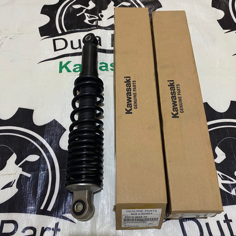 Jual SHOCK SHOCKBREAKER SOK BELAKANG KAWASAKI W175 TR HITAM ORIGINAL | Shopee Indonesia