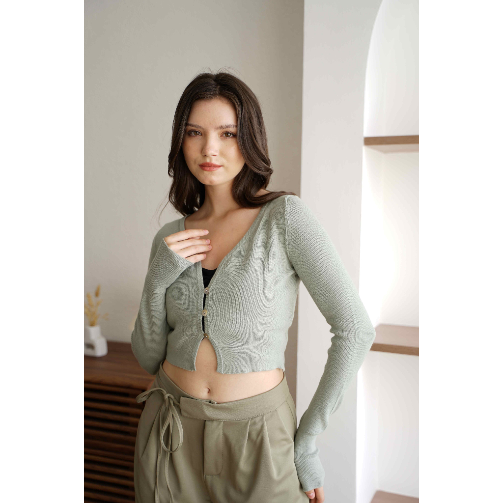 Jual MARIESOL Poppy Knit Cardigan | Shopee Indonesia