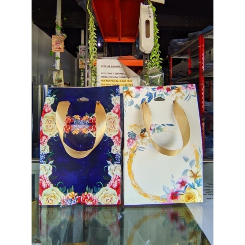 Jual PAPPERBAG 15x8x15 Mangkok twotone (Cream, Birudongker) | Shopee ...