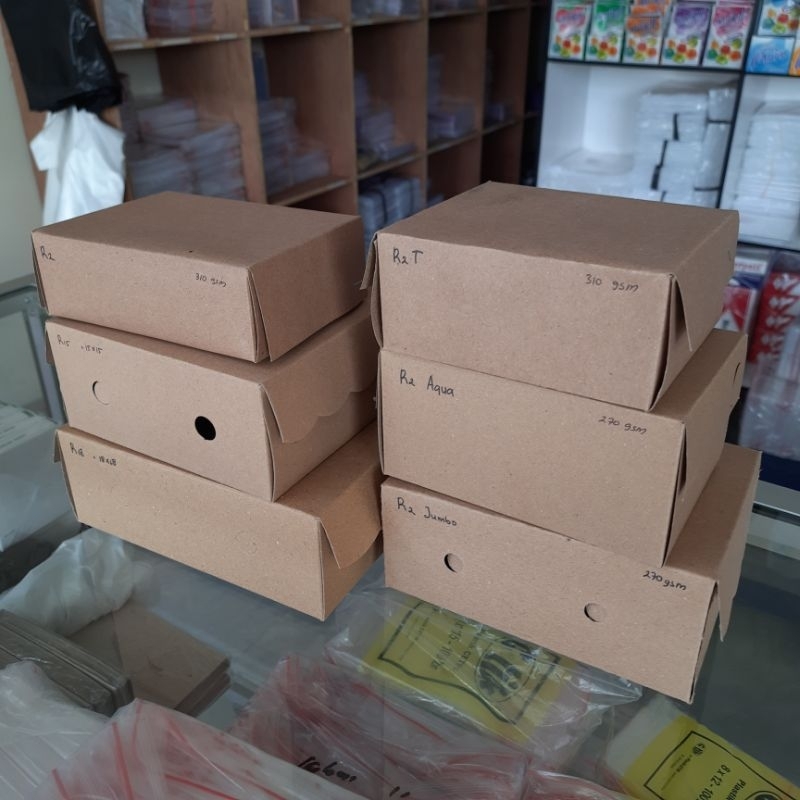 Jual nasi box 18x18 paper box craft coklat polos tutup sambung / nasi ...
