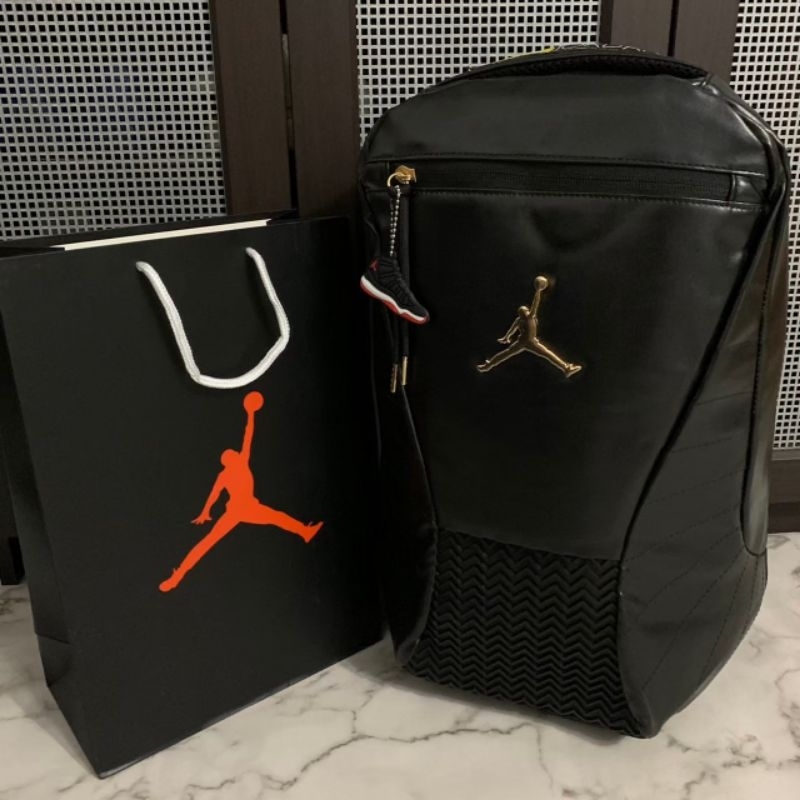 Jual TAS RANSEL / PUNGGUNG AIR JORDAN RETRO 12 LEATHER BLACK WHITE ...
