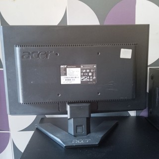 Jual MONITOR LCD ACER 16 INCH MURAH MERIAH | Shopee Indonesia