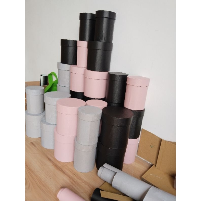 Jual Ready stan buket balon Round box | balon bouquet | bloom box ...