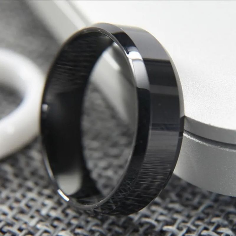 Jual Cincin Hitam-Black Ring-Cincin Pria-Wanita Lebar 6 mm | Shopee ...