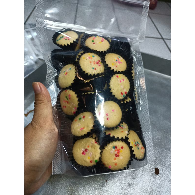 Jual bolu kering mini kemasan pouch | Shopee Indonesia