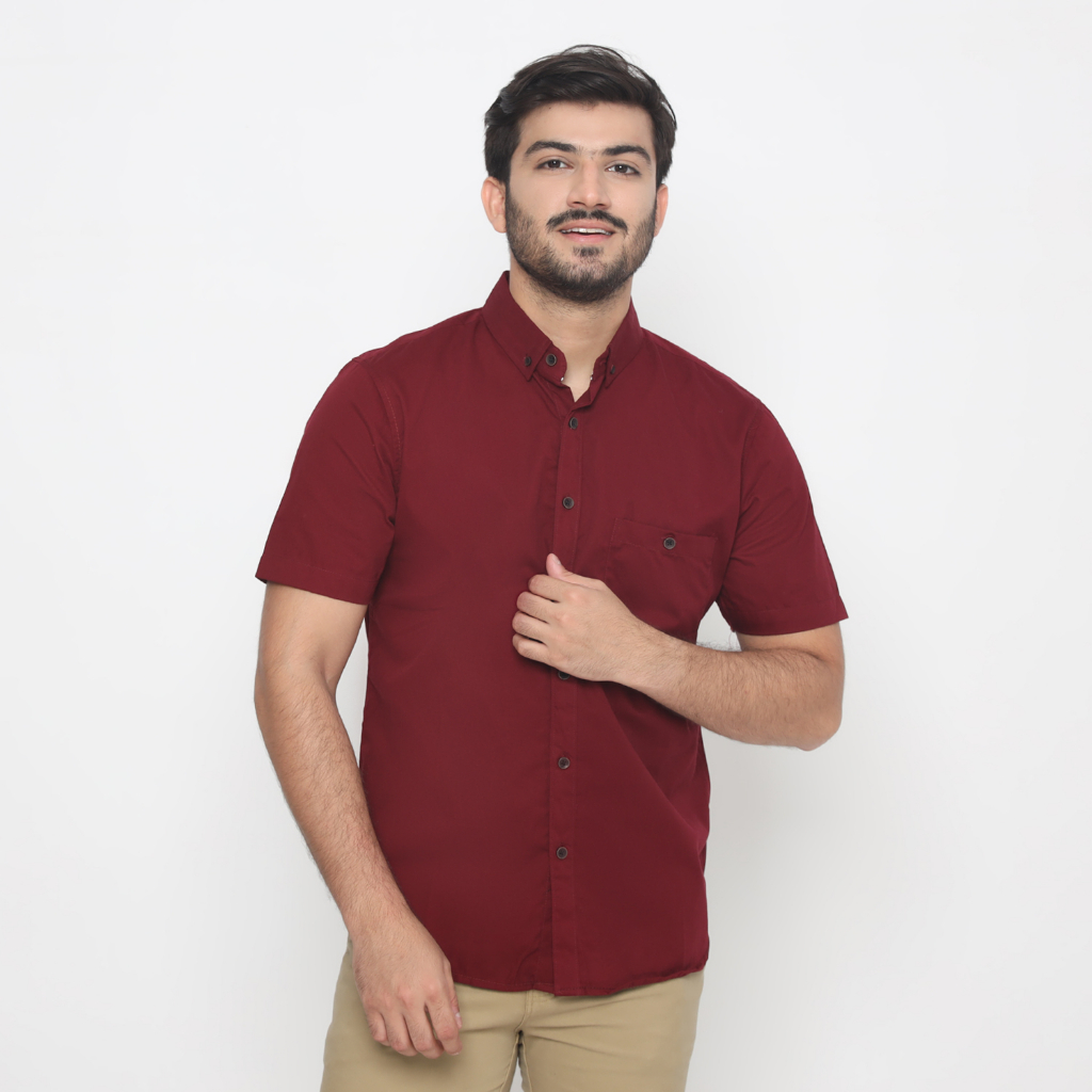 Jual Kemeja Pria Basic Polos Kerja Kantoran Pendek Merah Maroon Slimfit ...