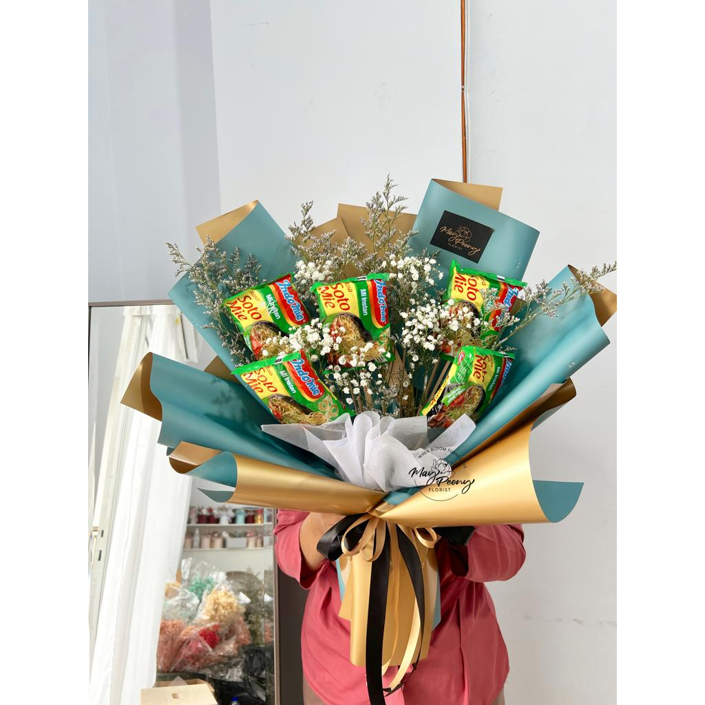Jual SNACK MIE INSTANT BOUQUET - BUKET INDOMIE BUKET BUNGA PALSU FLOWER ...