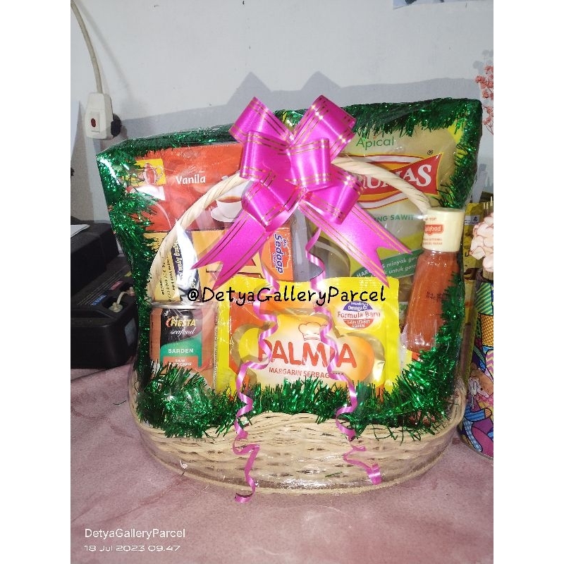 Jual Parcel Sembako / Parsel Lebaran Murah / Sembako Murah | Shopee ...