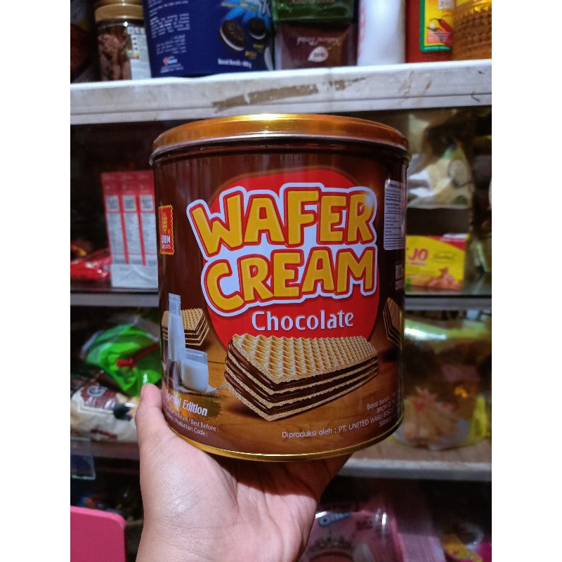 Jual Ubm Wafer cream chocolate 300g | Shopee Indonesia