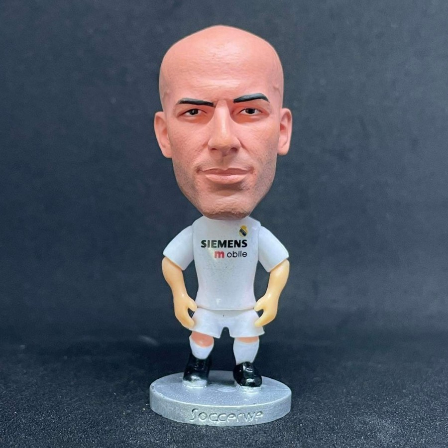 Jual Action figure Zinedine Zidane Real Madrid 2004 soccerwe | Shopee ...
