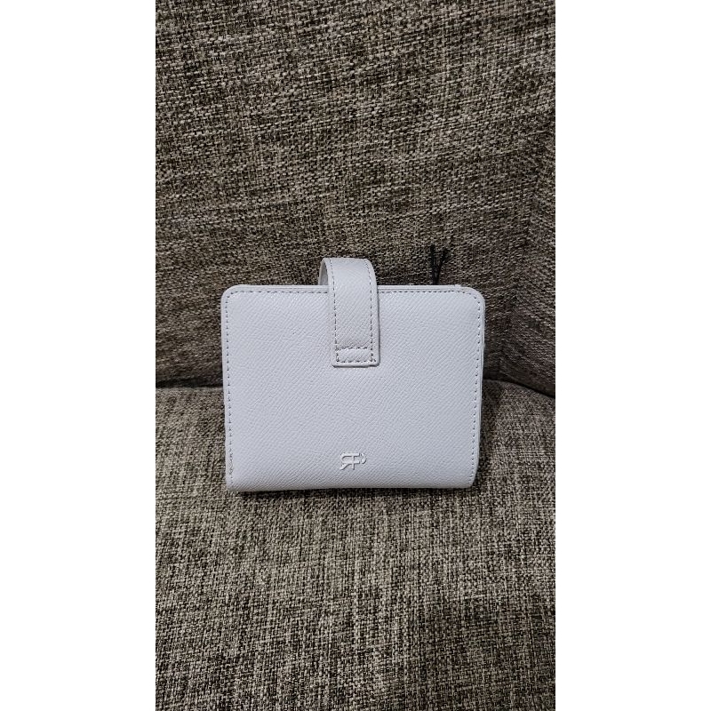 Jual Dompet Lipat Parfois (Basic Wallet) | Shopee Indonesia