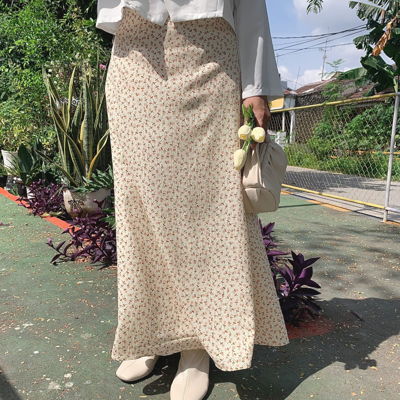 Jual Floral skirt 4 | Rok A line | Hightweist | Rok panjang 90 | Rok ...