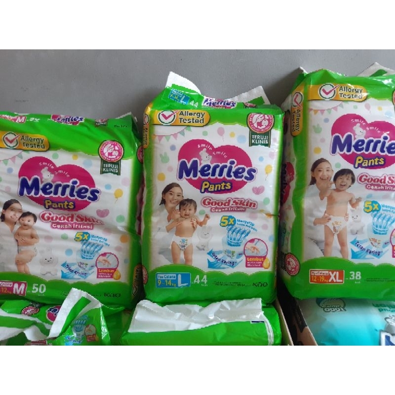 Jual Merries Pants Good Skin Protection XXL28 M48 L42 XL38 XXL28 ...