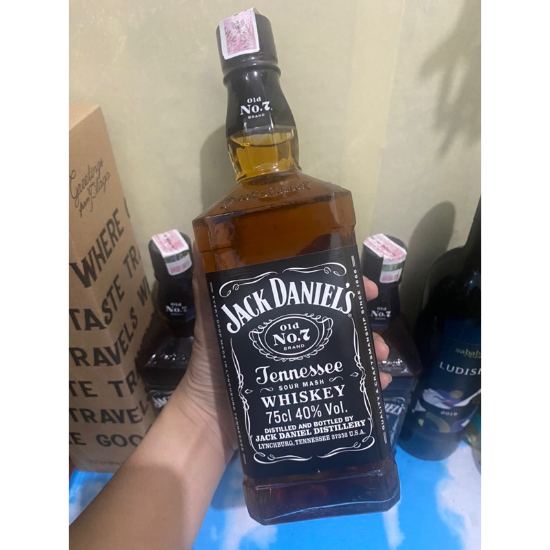 Jual Jack Daniels Whiskey 700ML ORIGINAL (BISA JADI HAMPERS NATAL DAPAT ...