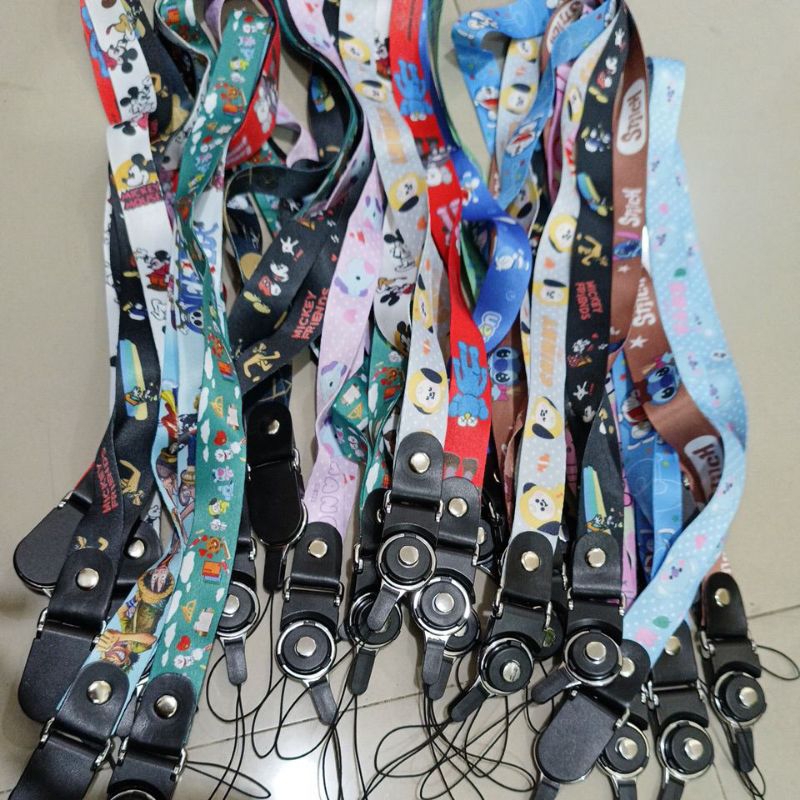 Jual Tali Gantungan Hp Motif Karakter Random | Shopee Indonesia