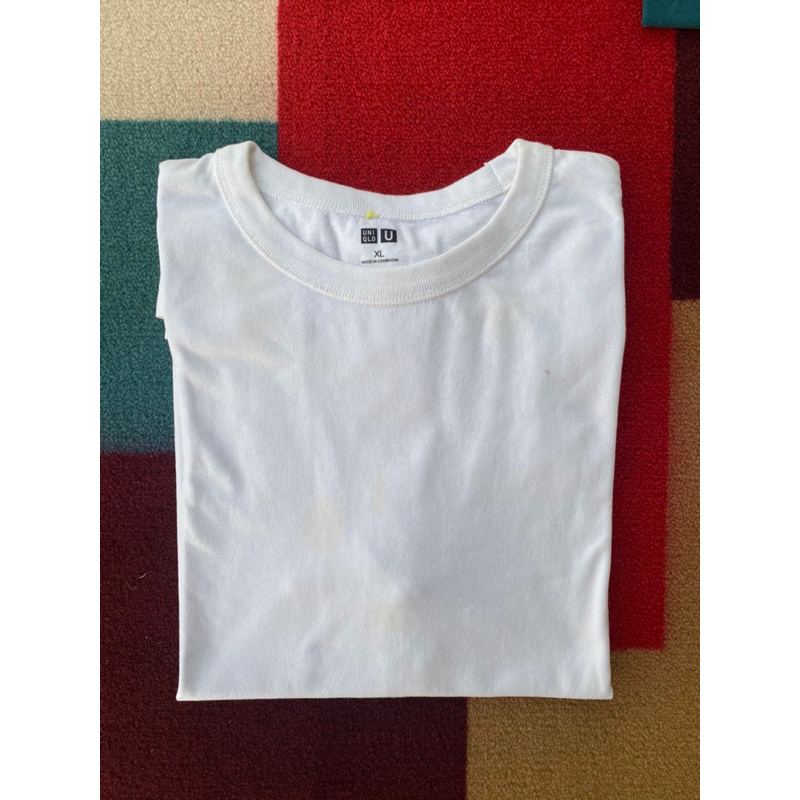 Jual Uniqlo U putih | Shopee Indonesia