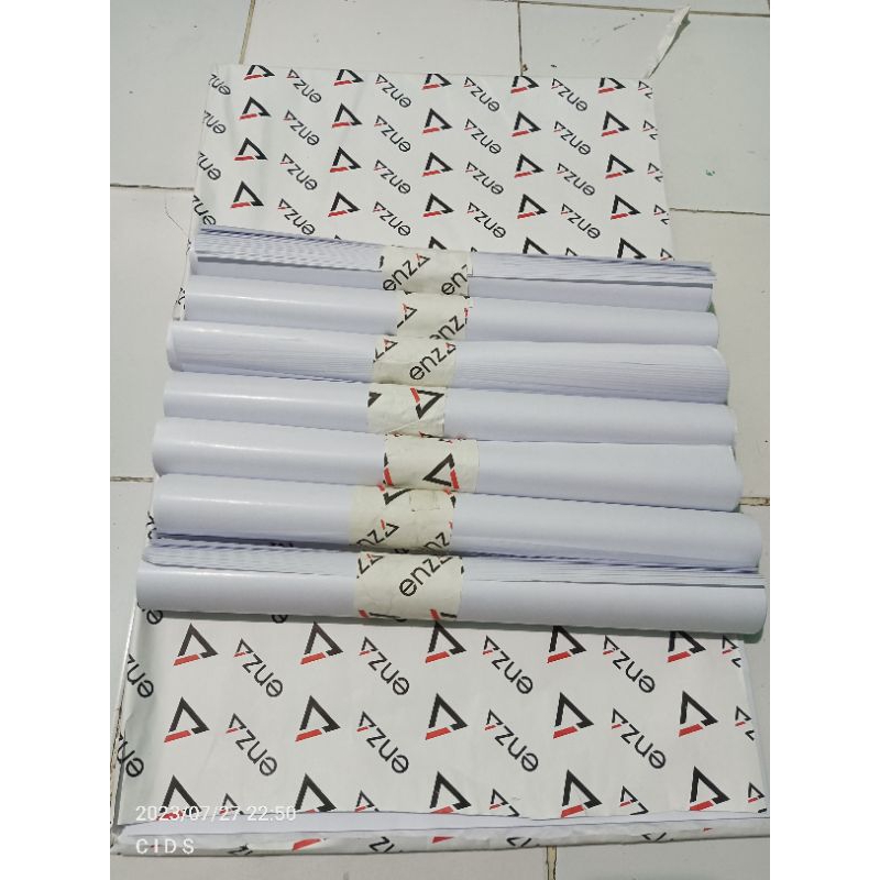 Jual KERTAS ENZA ||DUSLAH|| KERTAS LAYANGAN 1LAYAR | Shopee Indonesia