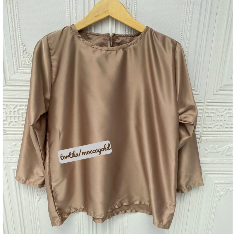 Jual DALAMAN MANSET DAN TANK TOP SATIN INNER KEBAYA | Shopee Indonesia