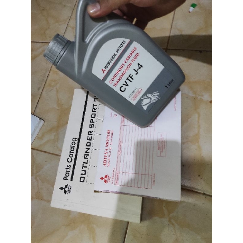 Jual oli matic CVTF J-4 OUTLANDER LANCER EX MIRAGE ORIGINAL RESMI ...