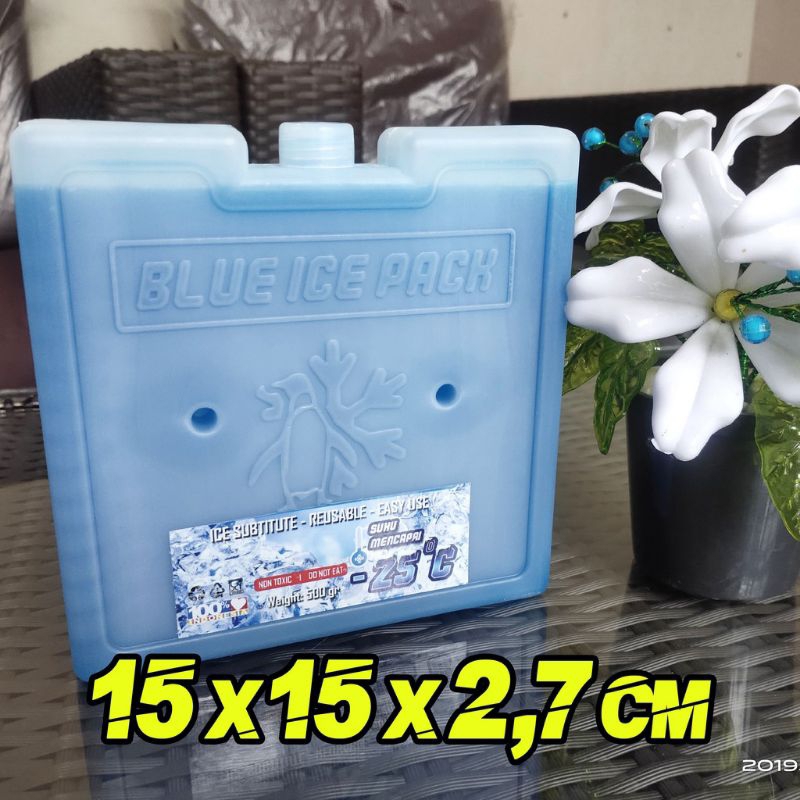 Jual Ice Pack Kotak 15x15X2,7cm / Blue Ice Pack Kotak Icepack Pengganti ...
