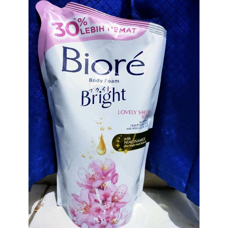 Jual Biore Bright Sabun Cair Lovely Sakura 800ml | Shopee Indonesia