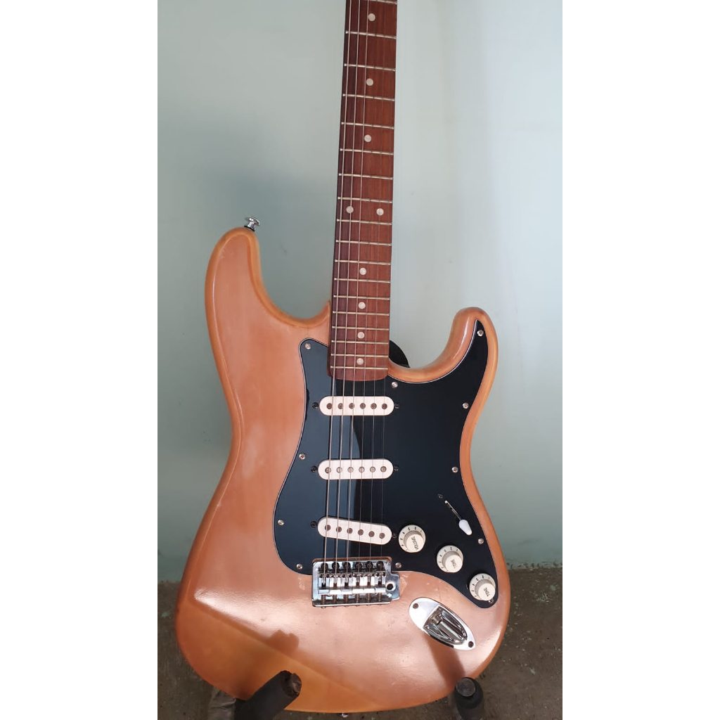 Jual Squier stratocaster Affinity series in Natural Finish [Repaint ...