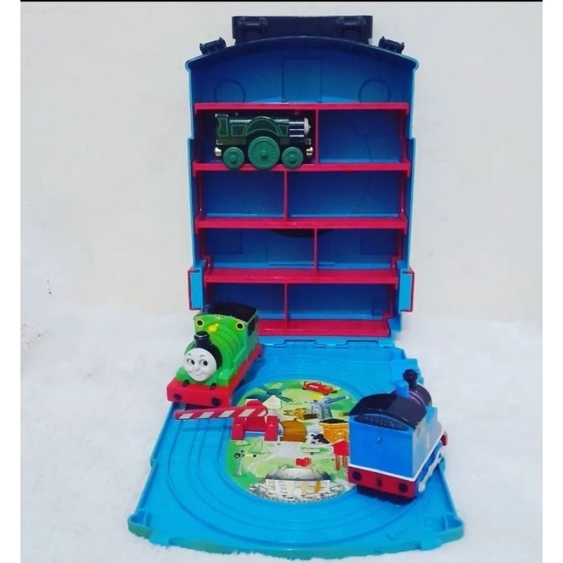Jual thomas case dan thomas diecast | Shopee Indonesia