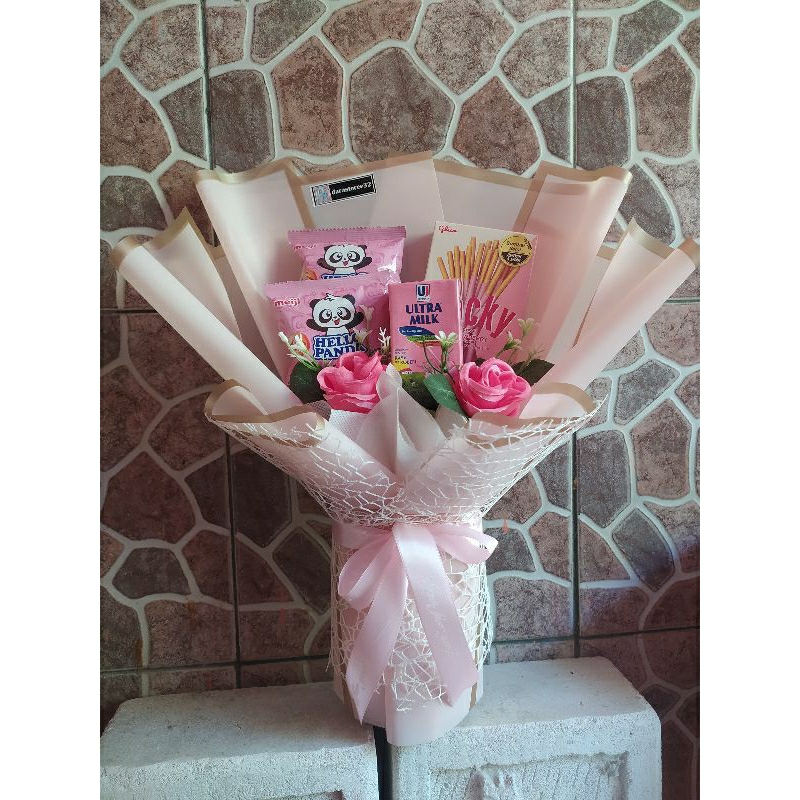 Jual Buket bunga boneka wisuda money Bucket jajan coklat wisuda murah ...