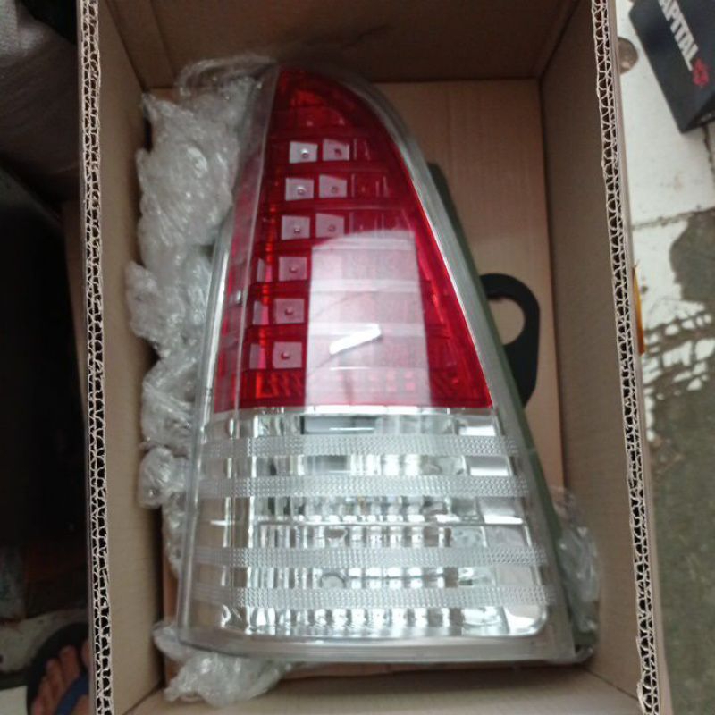 Jual STOP LAMP INNOVA NEW lamp inova new 2008 2009 2010 2011 stoplamp ...
