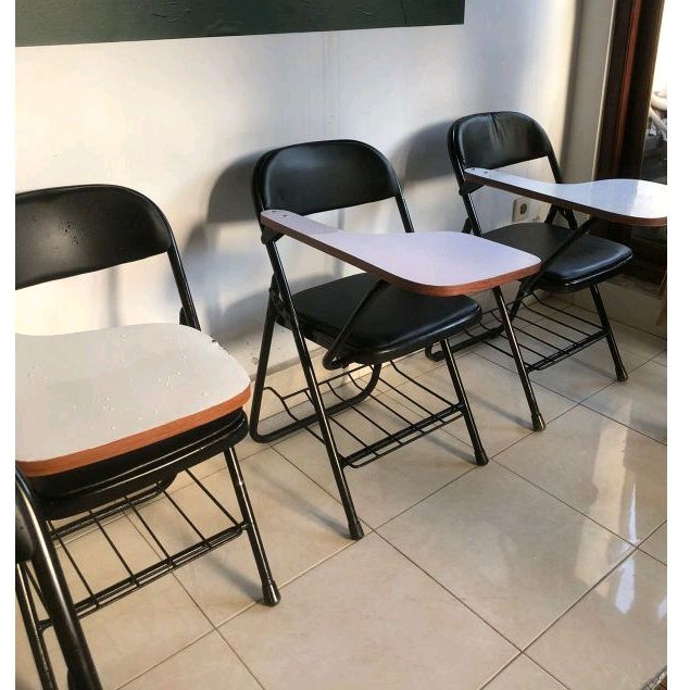 Jual Kursi Lipat Kuliah kursi Belajar ada Meja Second / BESI HITAM ...