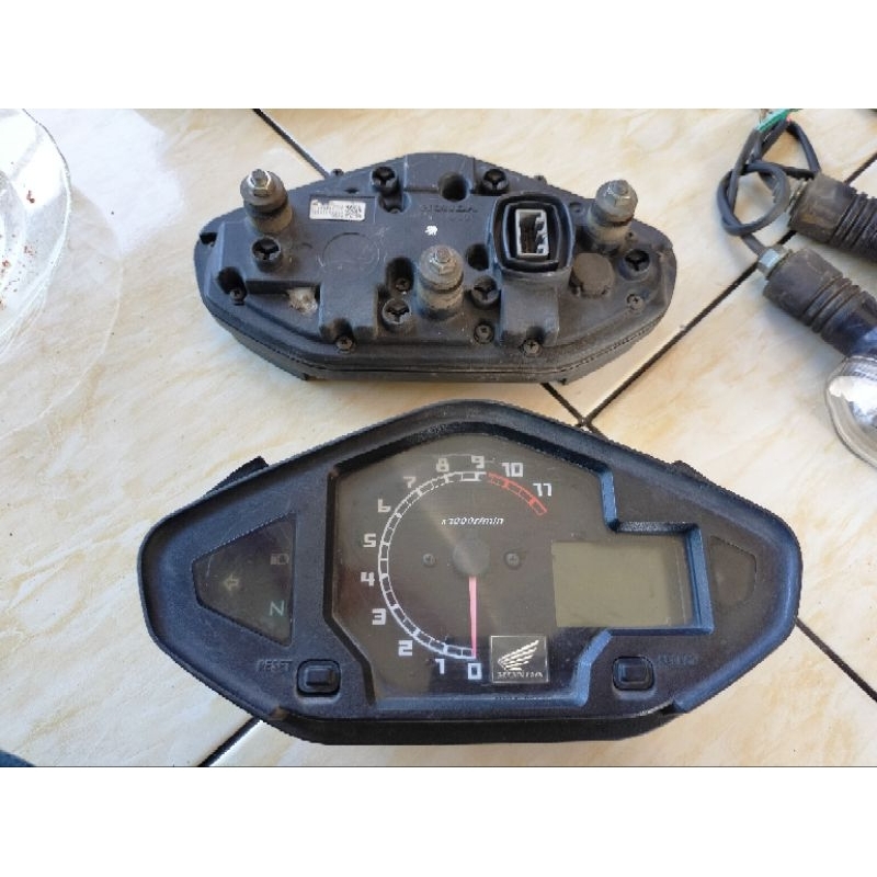 Jual speedometer Megapro mono MP mono original | Shopee Indonesia