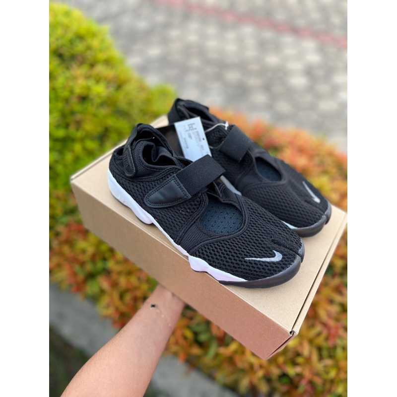 Jual NIKE AIR RIFT BLACK BREATH WITH SIZE 35.5 36.5 42 | Shopee Indonesia