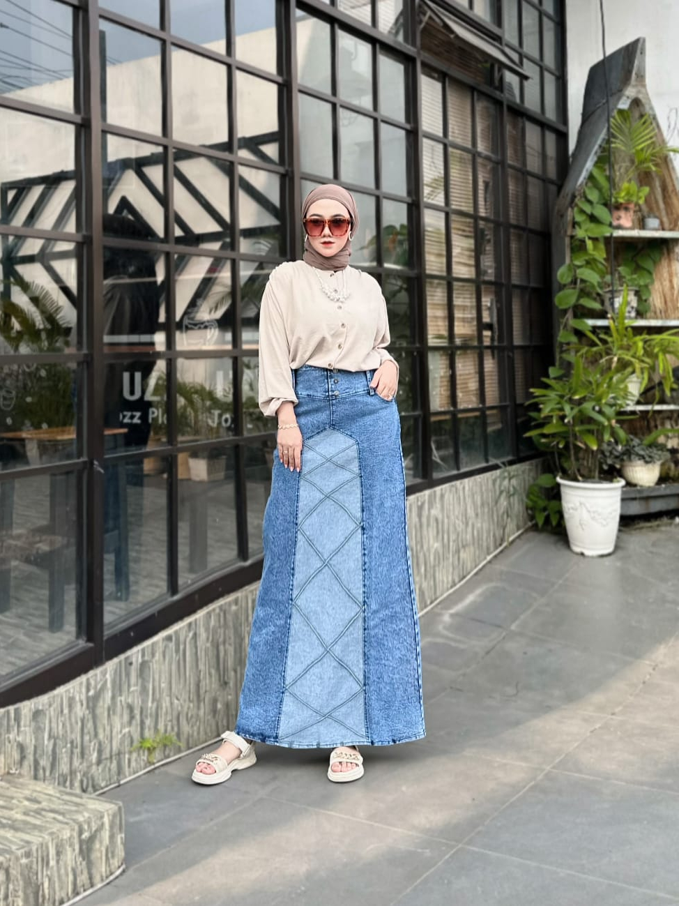 Jual Rok Jeans span polos Rok jeans skirt wanita rok jeans hijab rok ...