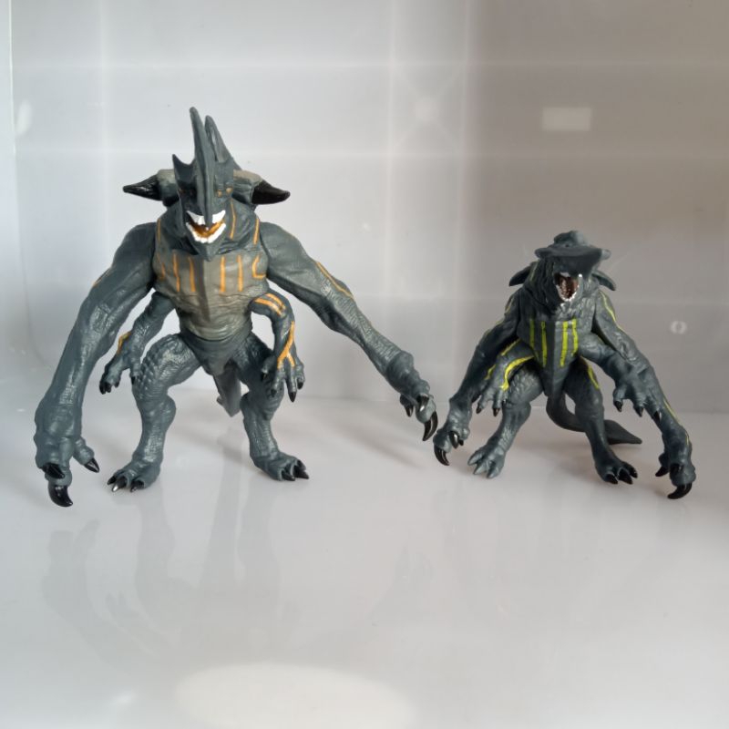 Jual Mainan Action Figure Monster Kaiju Knifehead Trespasser Pacific Rim | Shopee Indonesia
