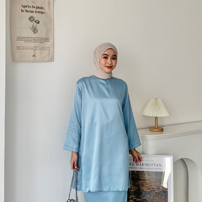 Jual TUNIK inner Satin / Inner Satin / Inner Atasan by DEZHAF | Shopee ...
