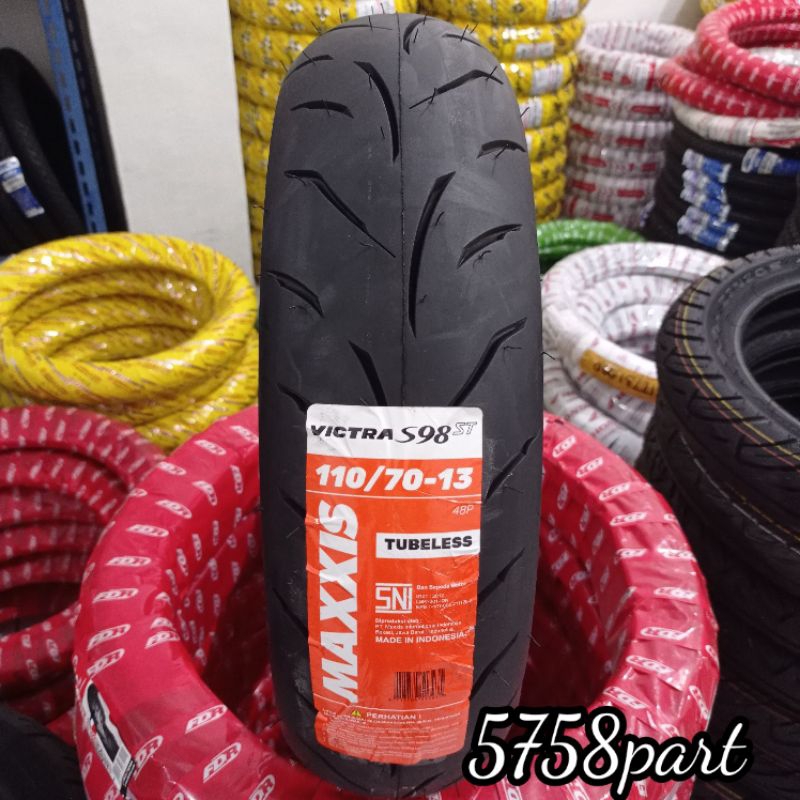 Jual BAN MAXXIS NMAX DEPAN 110/70-13 VICTRA ORIGINAL 100% | Shopee ...