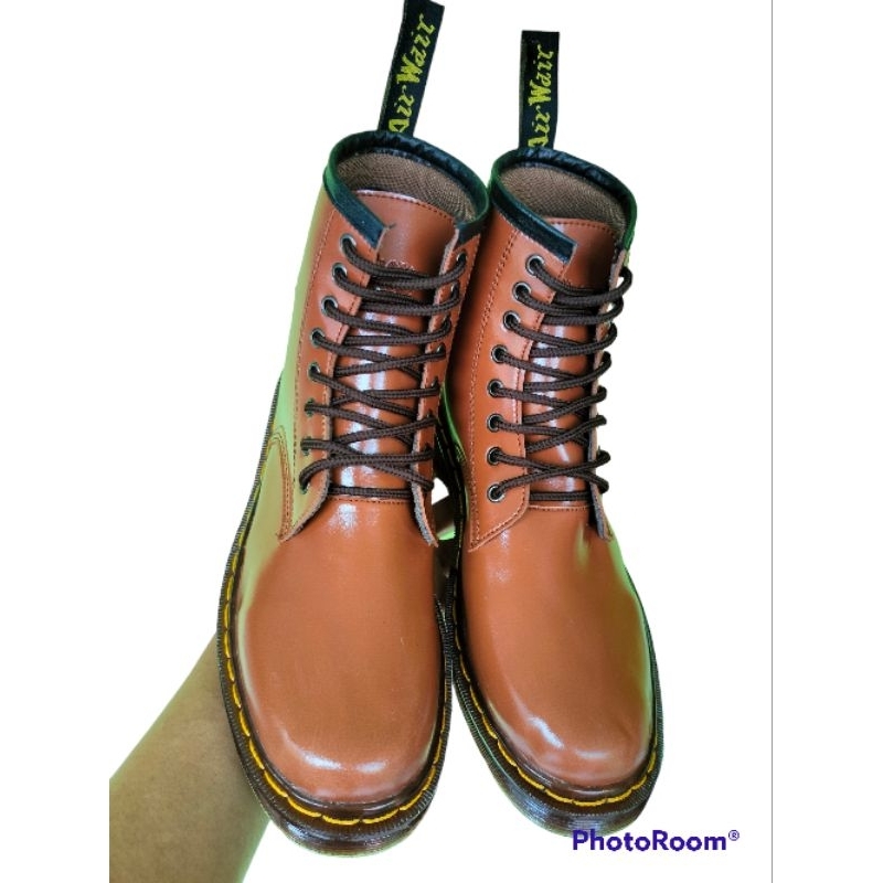 Jual COD SEPATU BOOTS TINGGI PRIA DOCMART WARNA KOPI COKELAT 8 HOLE ...