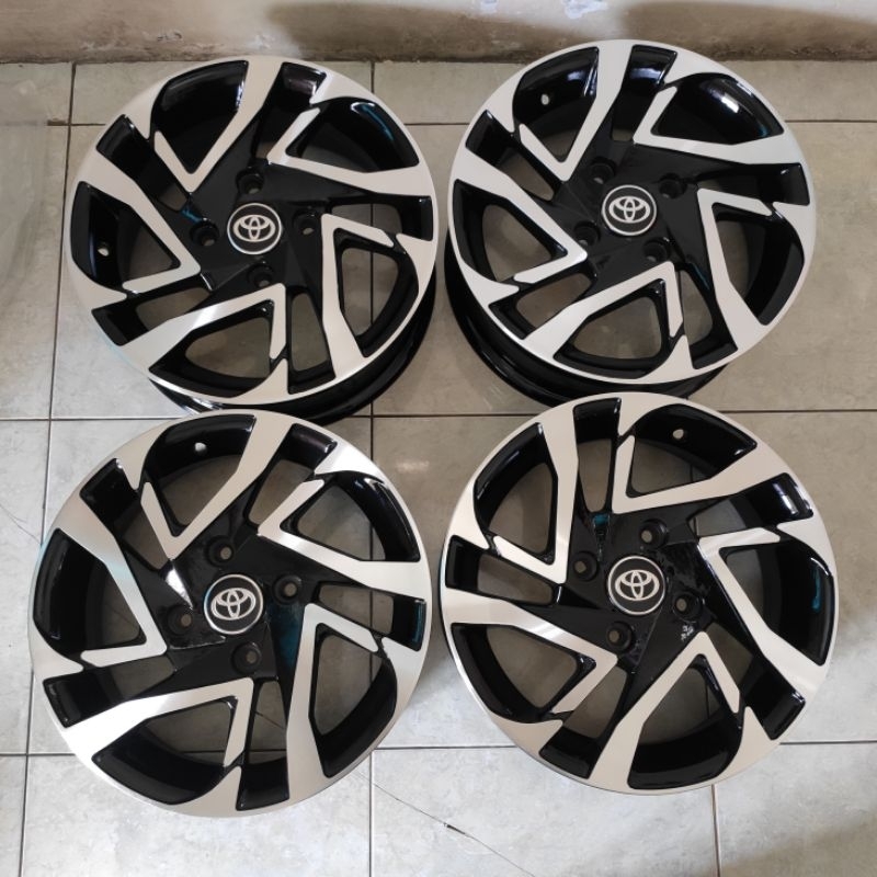 Jual Velg Mobil Avanza Veloz R15 Set | Shopee Indonesia
