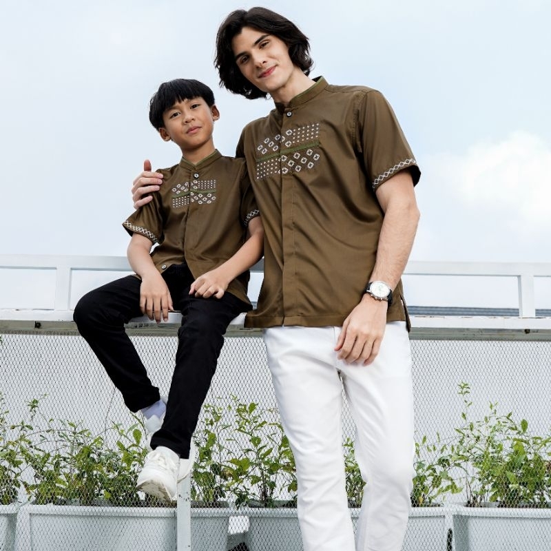 Jual baju koko Alachwan couple ayah dan anak AZWAN BROWN tersedia big ...