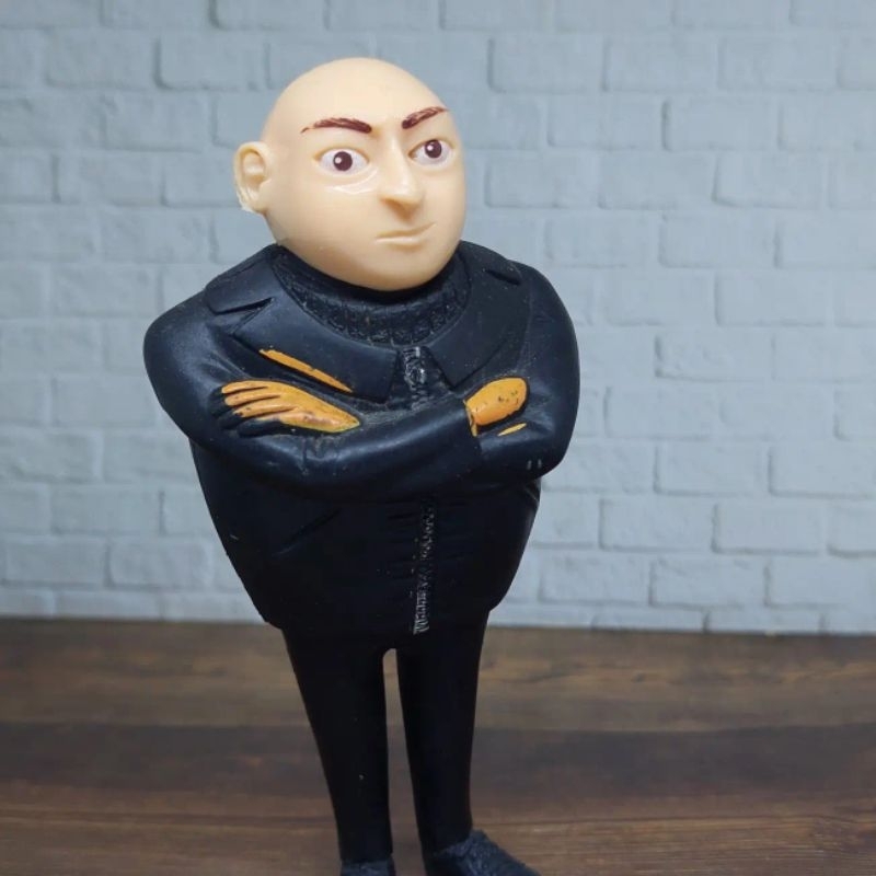 Jual Gru Action Figure Minion Discable me Happy Meal, McD | Shopee ...