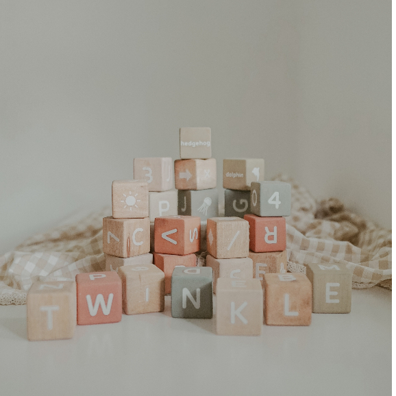 Jual Aksara Alphabet Blocks - Balok Huruf - Balok Angka- Belajar ...